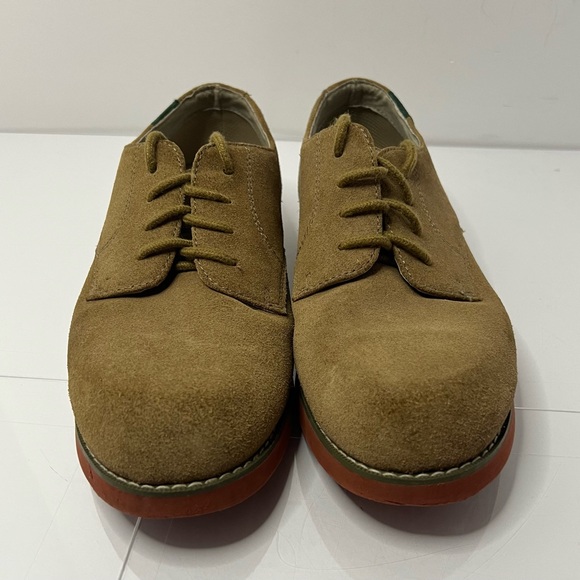 Eastland | Shoes | Womens 9 Eastland Buck Oxford Taupe Suede Shoes ...